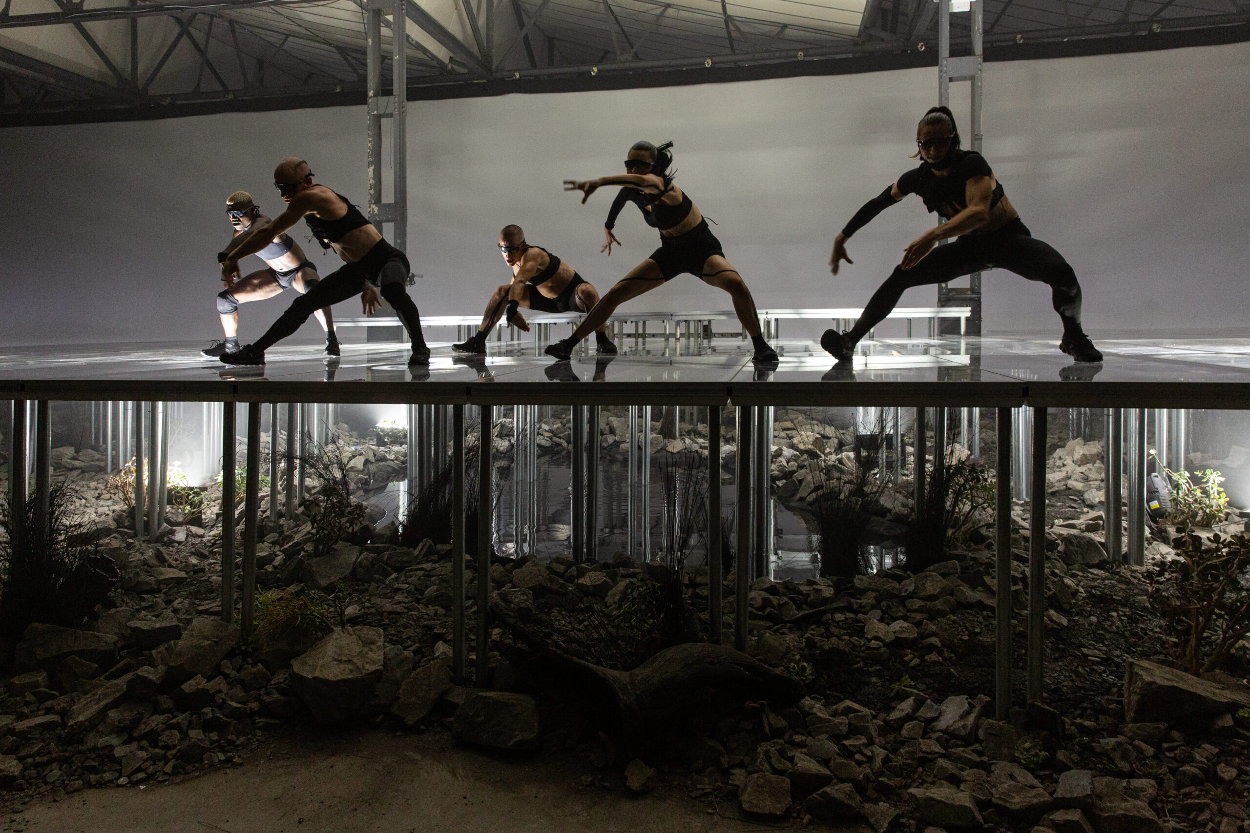 FKA TWIGS x ON RUNNING - Arthur De Borman